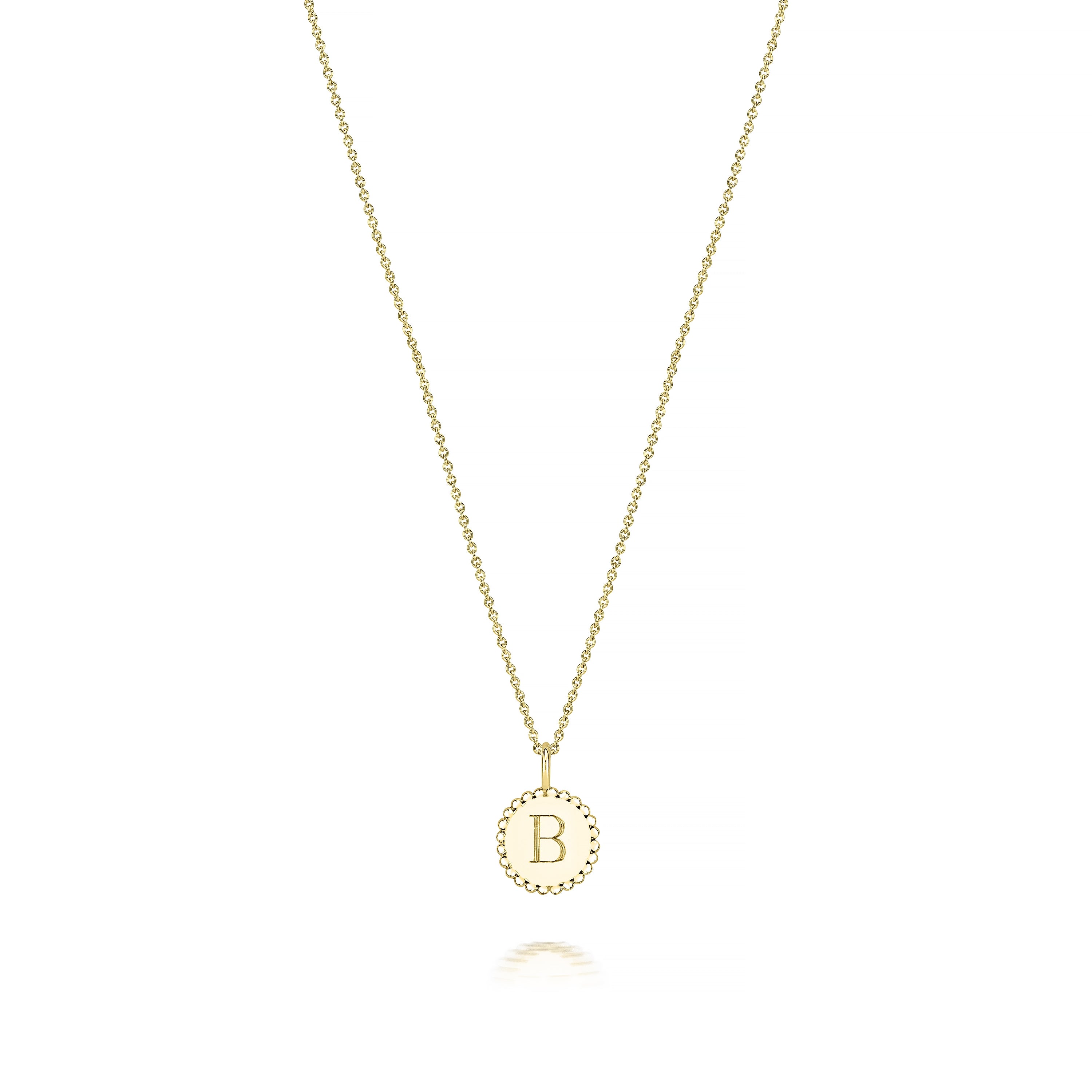 SARAH CHLOE PERSONALIZED MADI INITIAL PENDANT